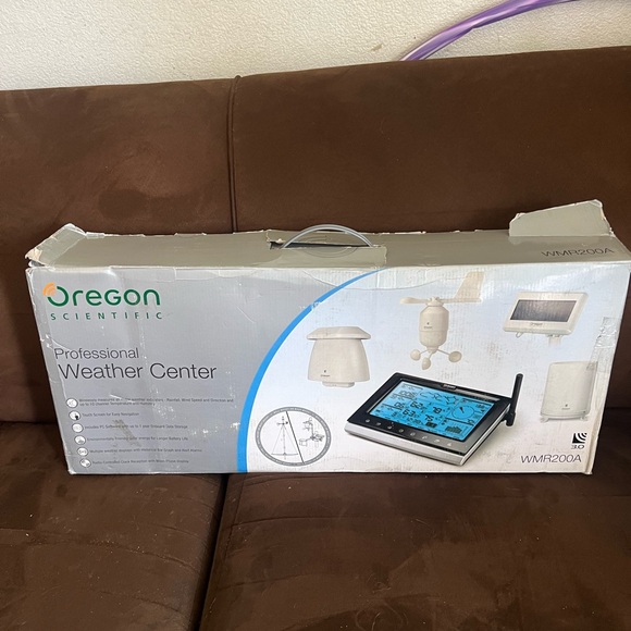 Other | Oregon Scientific Wmr20a Professional Weather Station Center ...